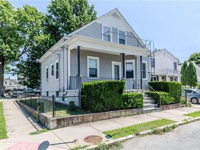 3 bedroom, Providence RI 02908 105207121