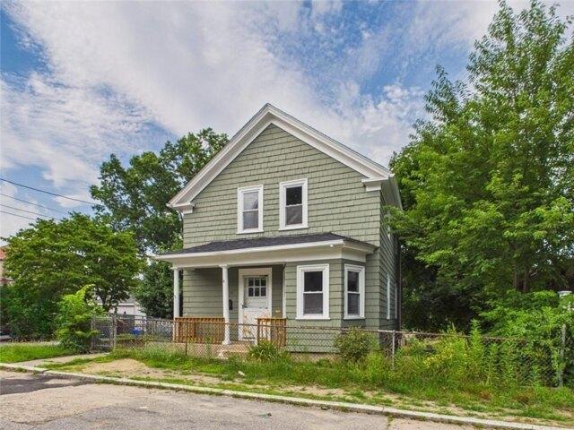 3 bedroom, Providence RI 02908 105207242