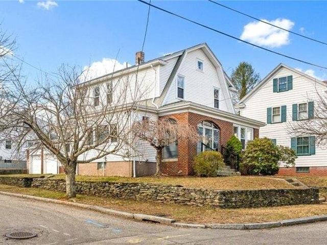 3 bedroom, Providence RI 02908 LS101781543