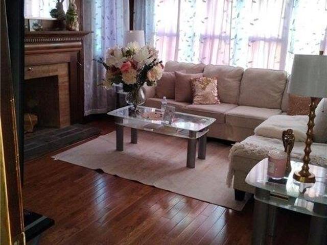 3 bedroom, Providence RI 02908 LS102727188