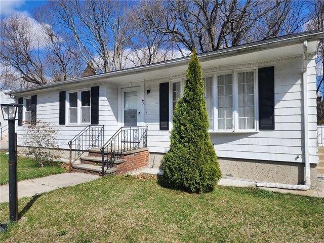 3 bedroom, Providence RI 02909 102156383