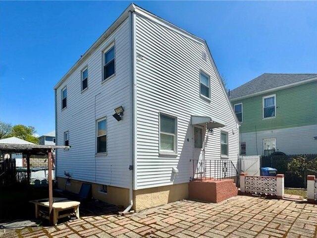 3 bedroom, Providence RI 02909 104569563