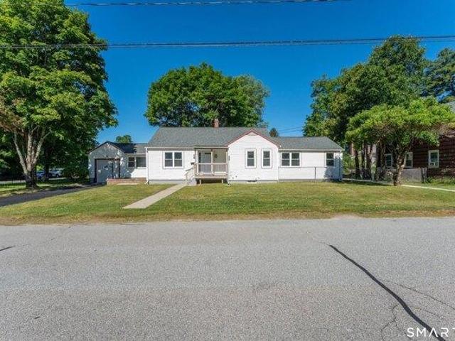 3 bedroom, Putnam CT 06260 104760661