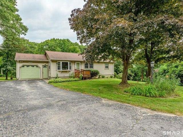 3 bedroom, Putnam CT 06260 104835767