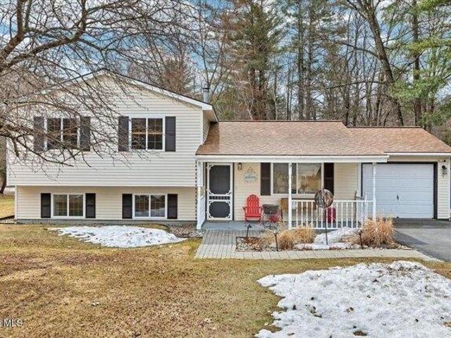 3 bedroom, Queensbury NY 12804 104902956