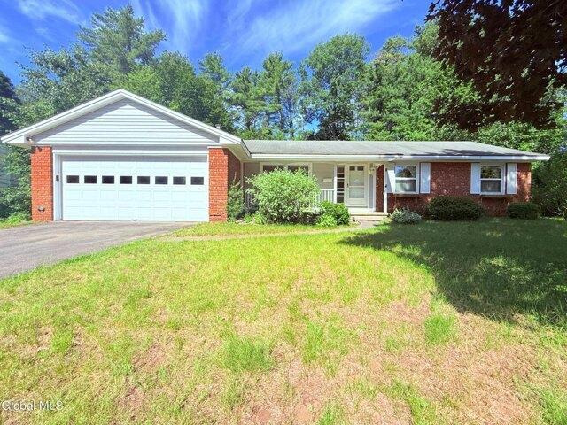 3 bedroom, Queensbury NY 12804 104903120