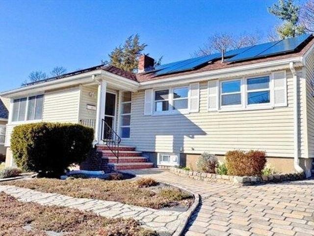 3 bedroom, Quincy MA 02169 LS102670142