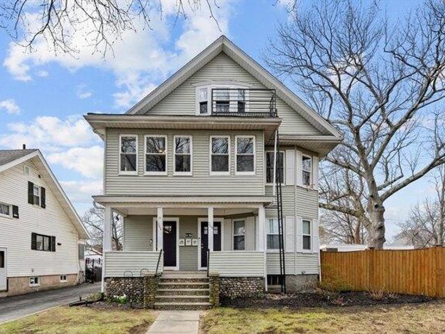 3 bedroom, Quincy MA 02169 102345776