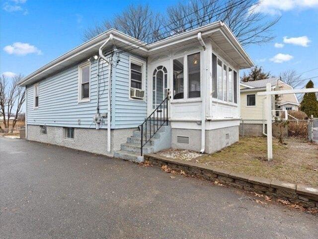 3 bedroom, Quincy MA 02169 103442075