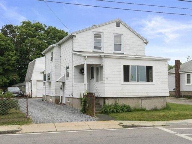 3 bedroom, Quincy MA 02169 105082290