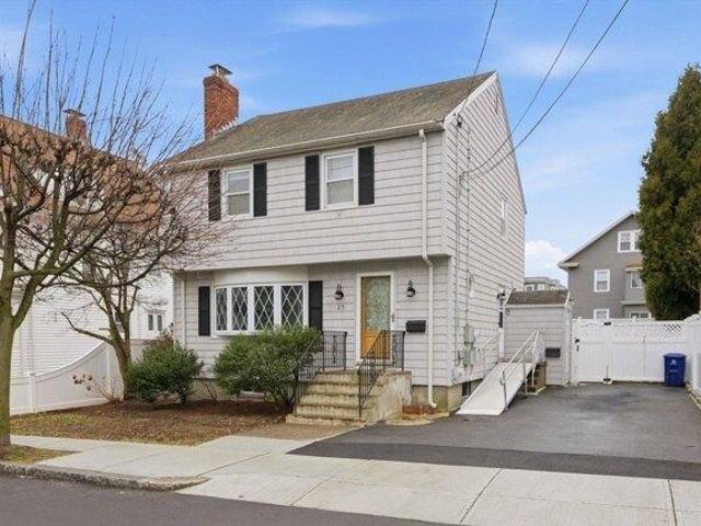 3 bedroom, Quincy MA 02171 102959980