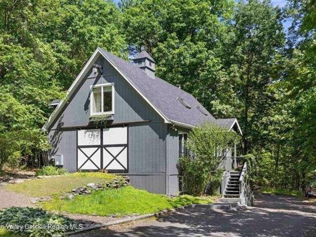 3 bedroom, Round Top NY 12473 103603856