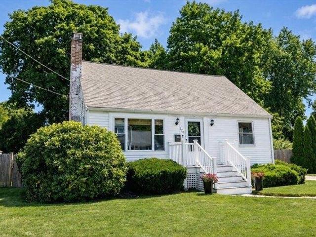 3 bedroom, Rockland MA 02370 105123525