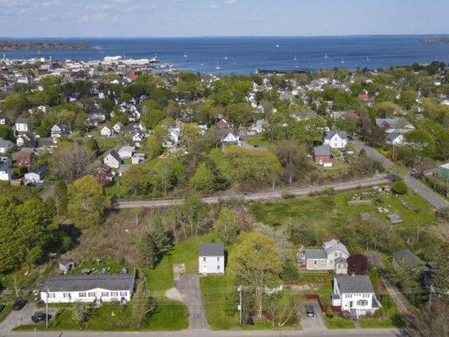 3 bedroom, Rockland ME 04841 104652821
