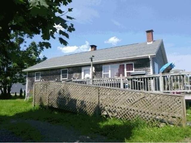 3 bedroom, Rockland ME 04841 102729573