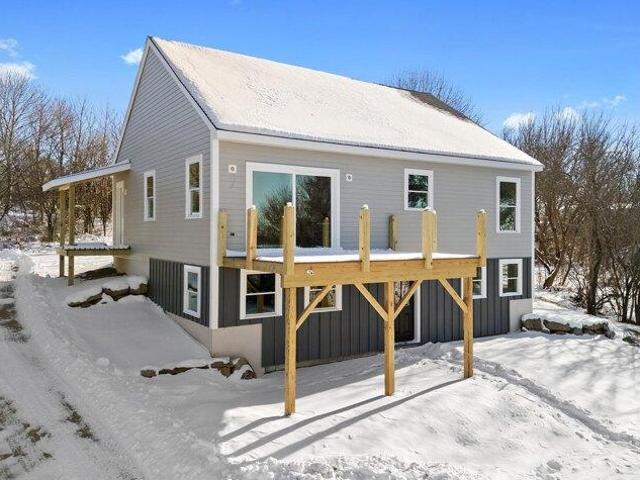 3 bedroom, Rockland ME 04841 LS102447082