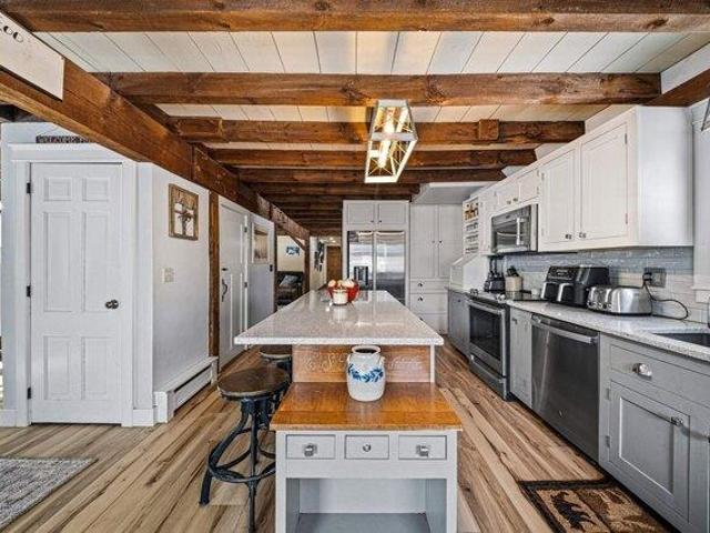 3 bedroom, Rochester NH 03839 102595117