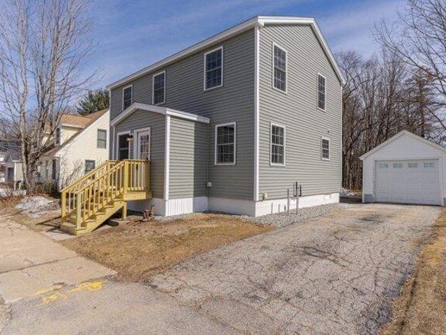3 bedroom, Rochester NH 03867 102119201
