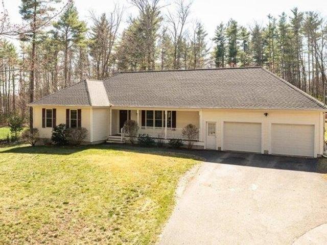 3 bedroom, Rochester NH 03867 102632351