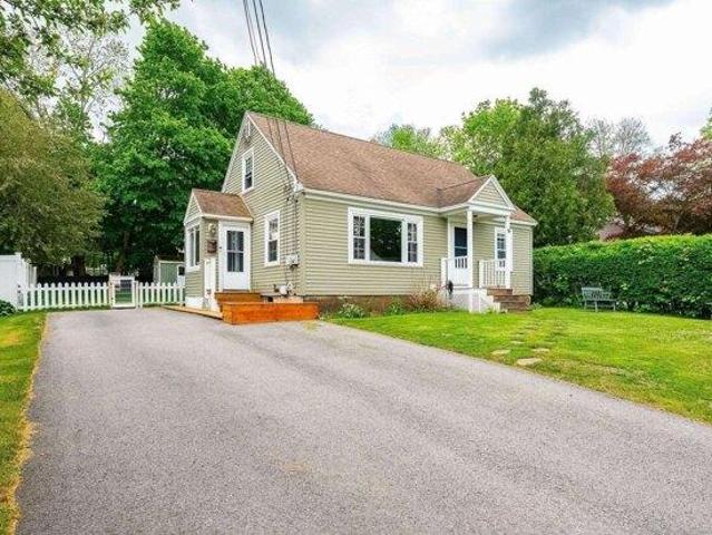 3 bedroom, Rochester NH 03867 104655750