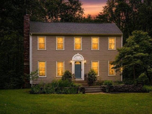 3 bedroom, Rollinsford NH 03869 104788131
