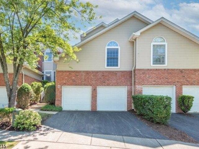 3 bedroom, Roseland NJ 07068 104329208