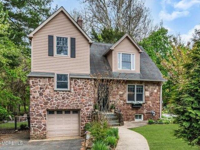 3 bedroom, Roseland NJ 07068 103159682