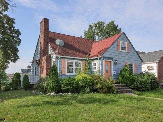 3 bedroom, Roselle Park NJ 07204 105160818