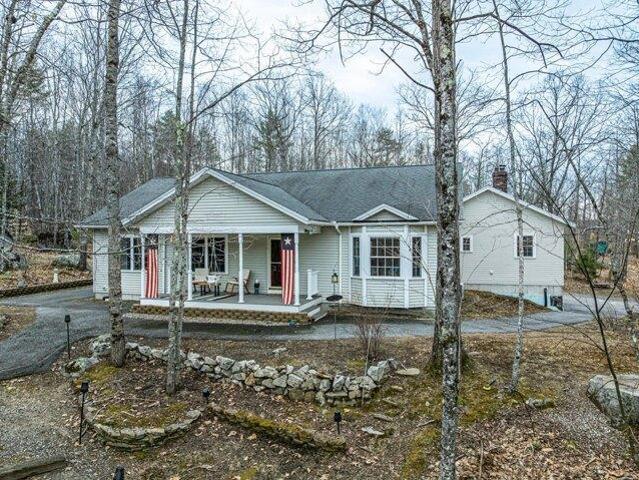 3 bedroom, Raymond ME 04071 105104974