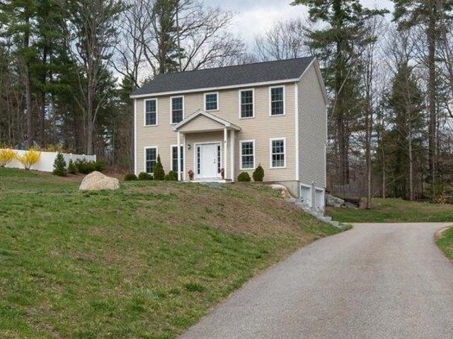 3 bedroom, Raymond NH 03077 104652872