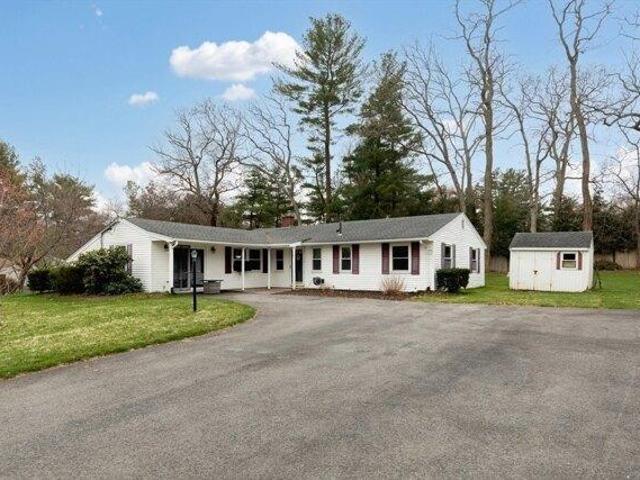 3 bedroom, Raynham MA 02767 101897018
