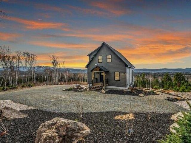 3 bedroom, Rangeley ME 04970 104834836