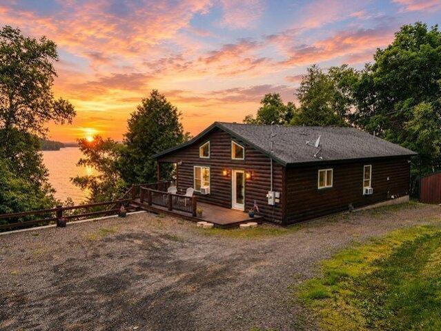 3 bedroom, Rangeley ME 04970 105156436