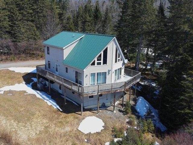 3 bedroom, Rangeley ME 04970 102562700