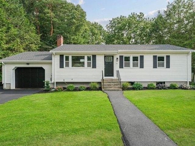 3 bedroom, Randolph MA 02368 105127271