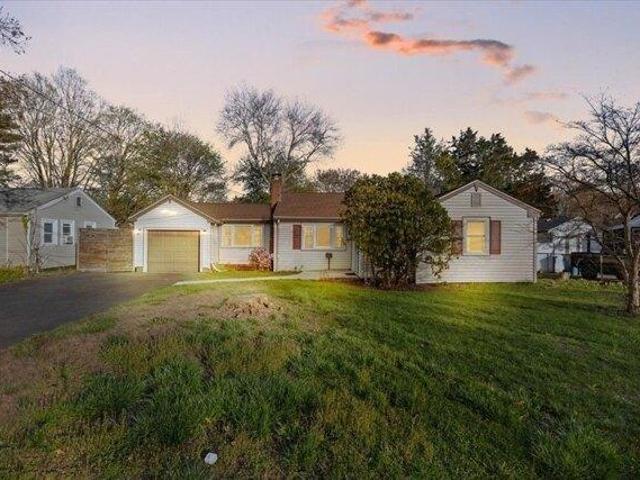 3 bedroom, Randolph MA 02368 LS101749304