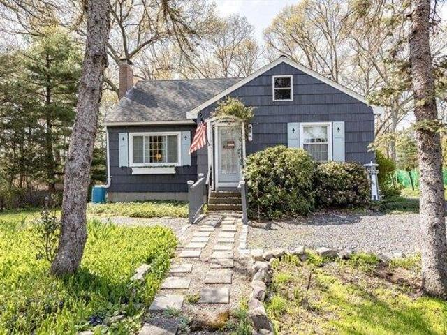 3 bedroom, Randolph MA 02368 LS102314006