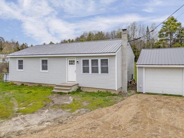 3 bedroom, Randolph ME 04346 104719593