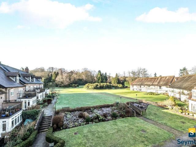 3 bedroom retirement property for sale
