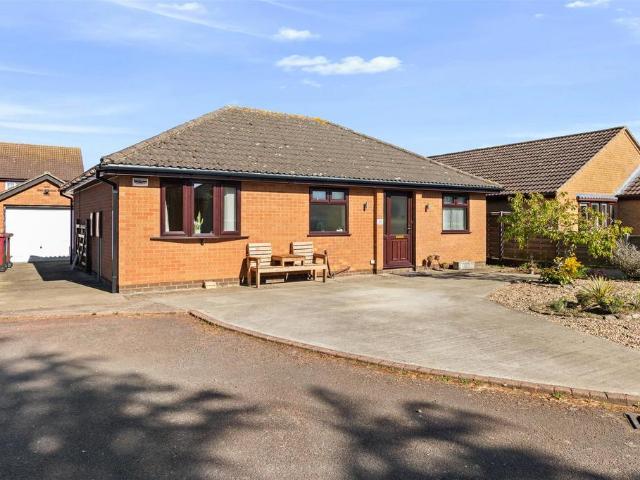 3 bedroom retirement property for sale