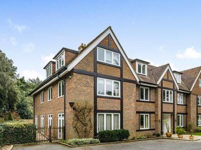 3 Bedroom Retirement Property For Sale In West Overcliff Drive
