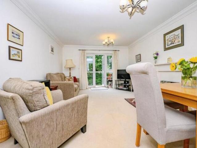 3 bedroom retirement property for sale in Wordsworth Close, Kings Park, St Albans, AL3