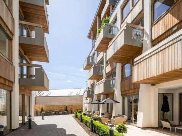 3 bedroom retirement property for rent in Clarence Street, Cheltenham, Gloucestershire, GL50