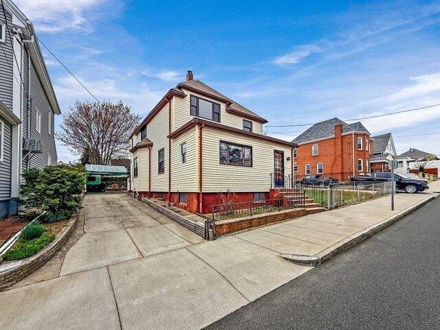 3 bedroom, Revere MA 02151 102826073