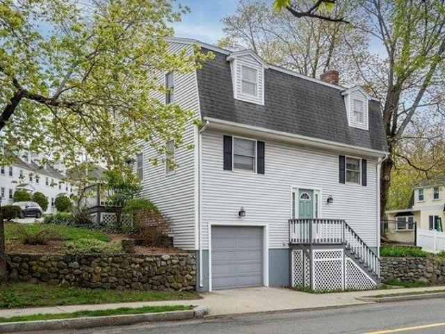 3 bedroom, Reading MA 01867 102476939