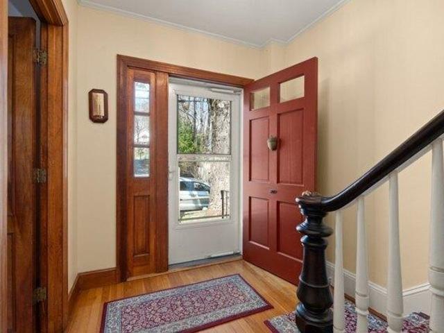 3 bedroom, Reading MA 01867 102528418