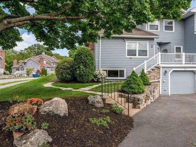 3 bedroom, Reading MA 01867 103037551