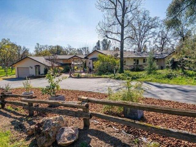 3 bedroom, Redding CA 96001 89605372
