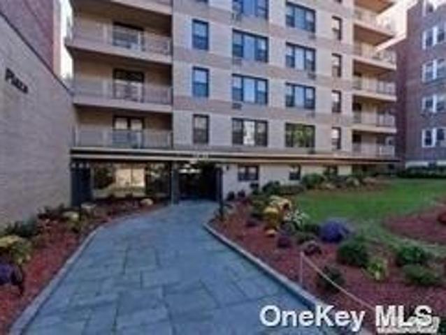3 bedroom, Rego Park NY 11374 103623107
