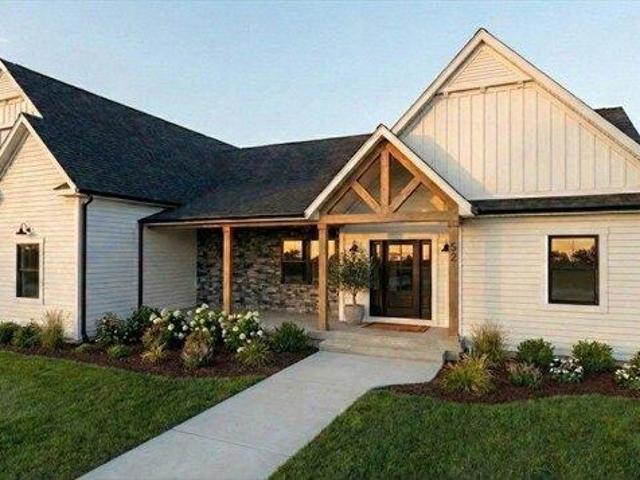 3 bedroom, Rehoboth MA 02769 104408015
